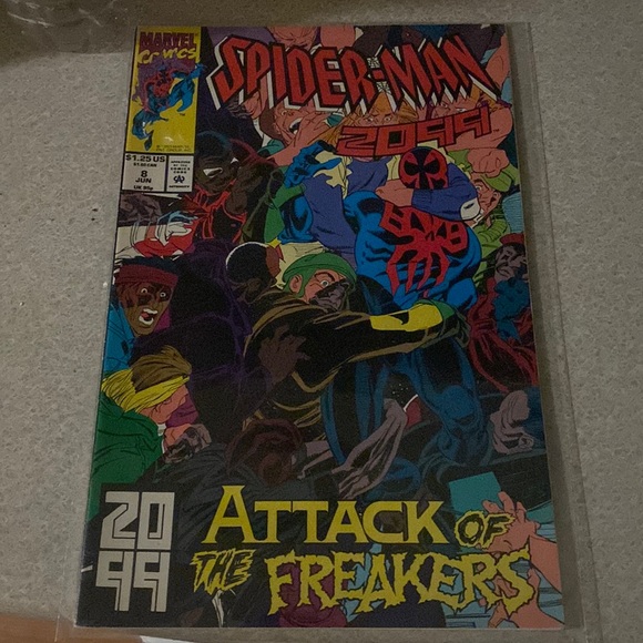 Toys | Spiderman Marvel Comics Number Eight Spiderman 299 | Poshmark